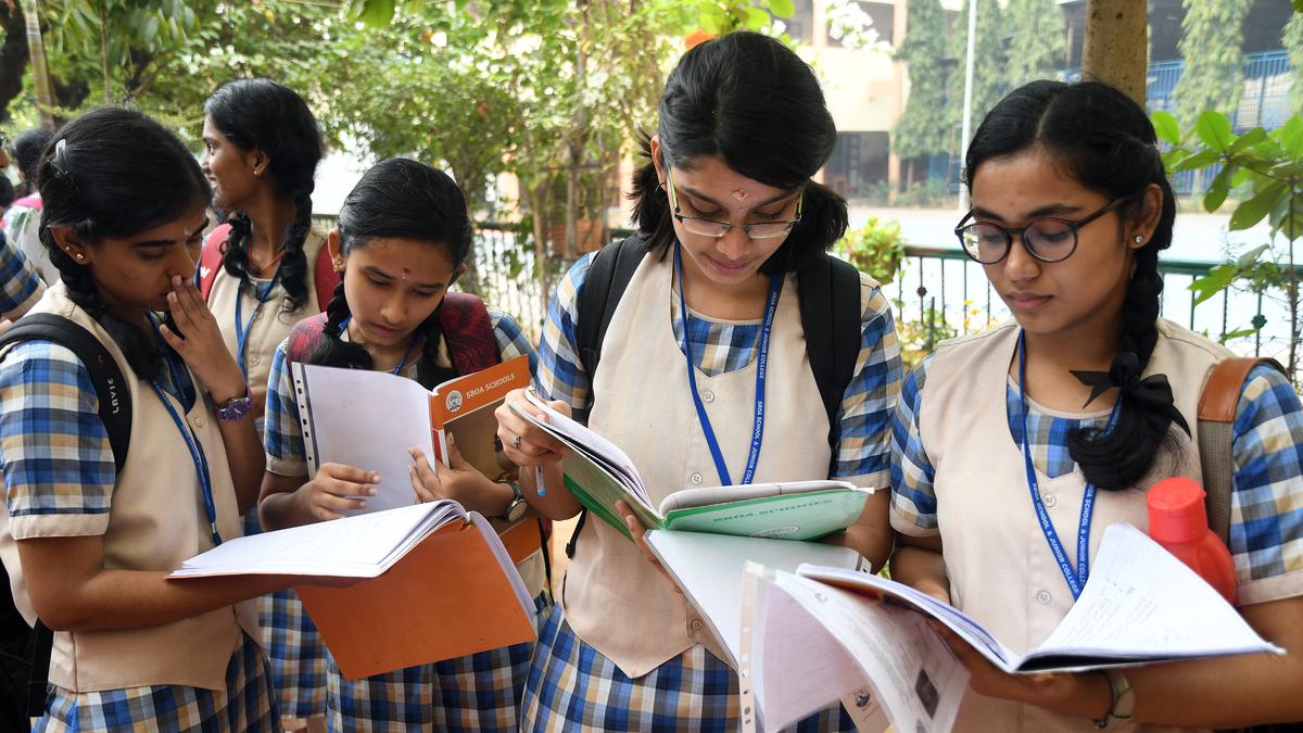 Tamil compulsory additional language in classes 9, 10 in all private ...