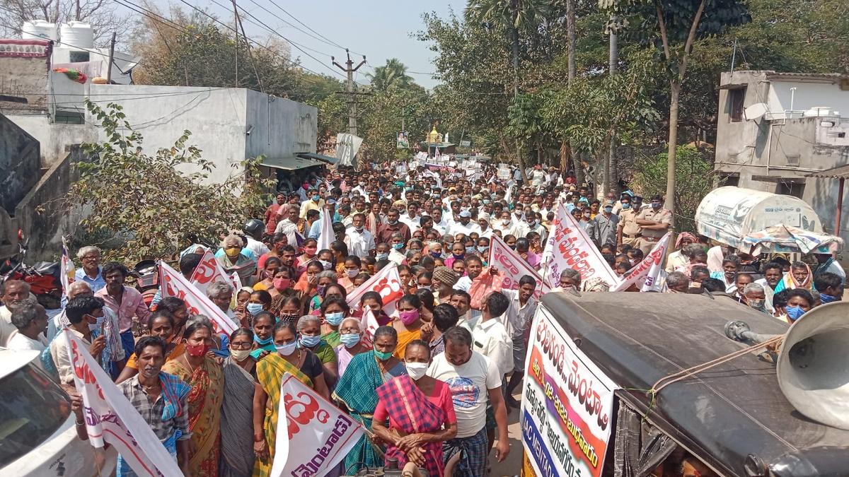Mentada people strongly opposed merger of mandal with Manyam district ...