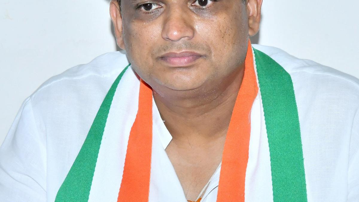 Four MLAs from Kalaburagi in race for Ministerial berths in new government - The Hindu