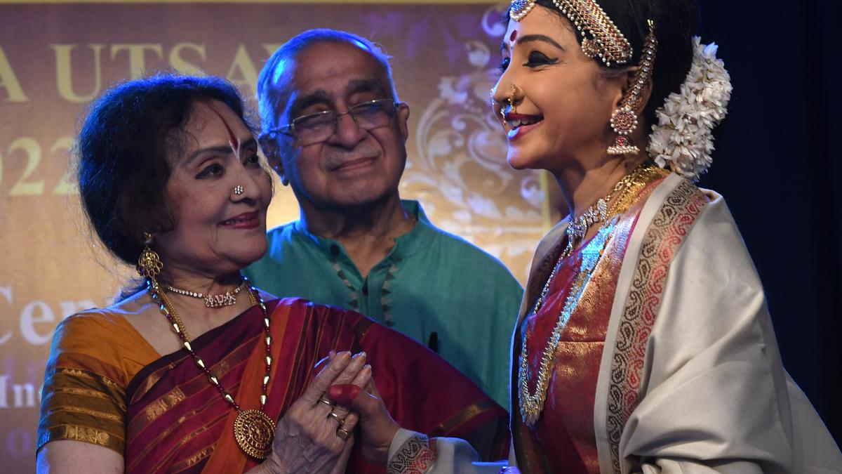 Bhavan’s Naatya Utsav gets under way - The Hindu