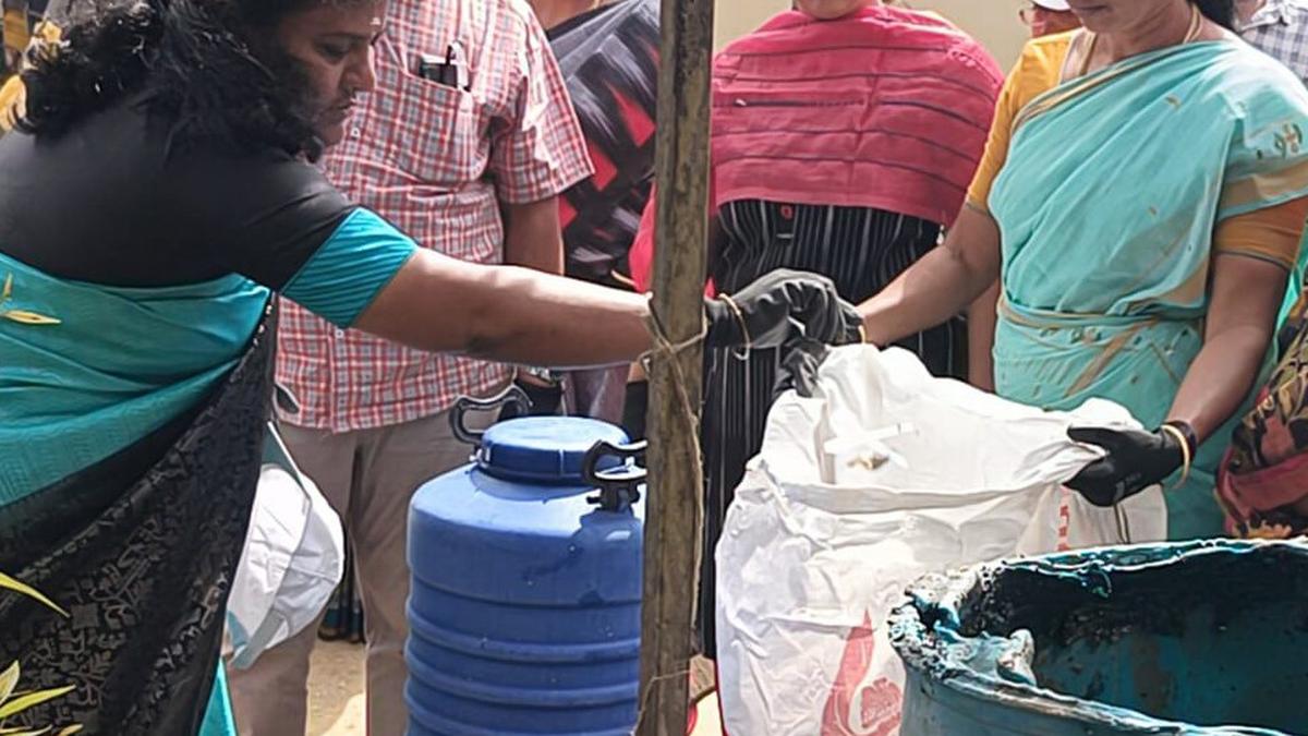 Over 8,000 participate in plastic waste collection drive in Salem and ...