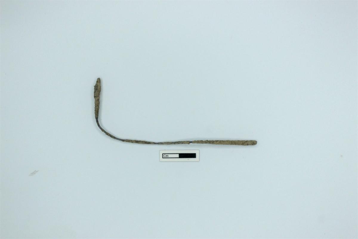 Antiquities unearthed at Keeladi - The Hindu