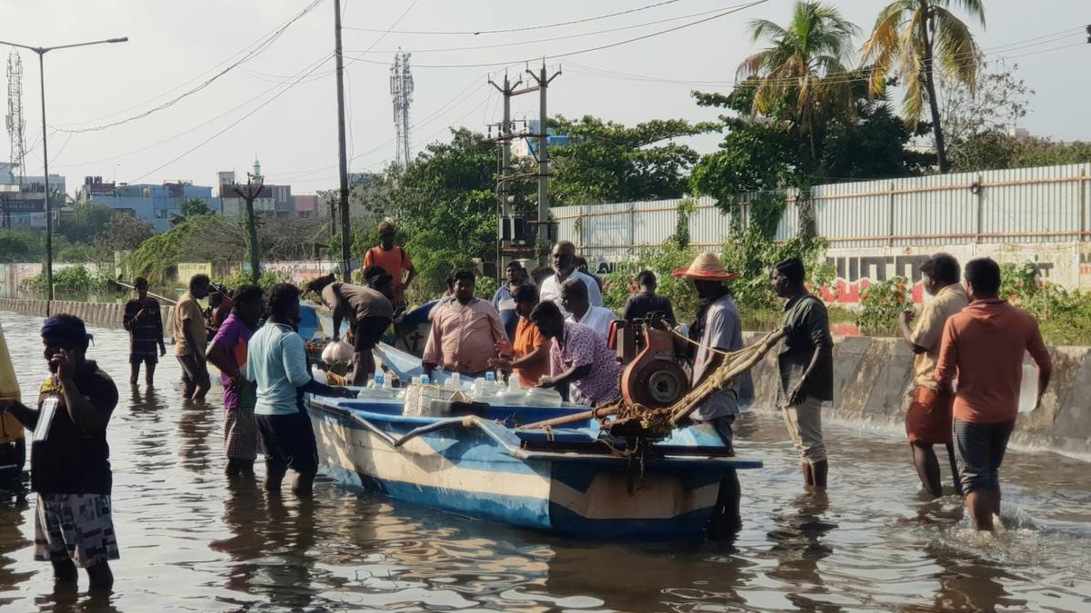 Cyclone Michaung | Tamil Nadu declares holiday for schools and colleges ...