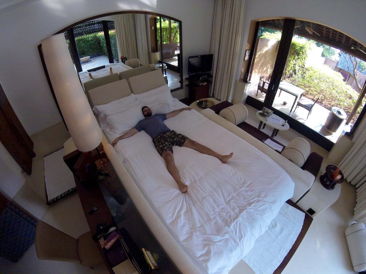 King & Queen Size Bed Dimensions Guide (2024) - The Hindu