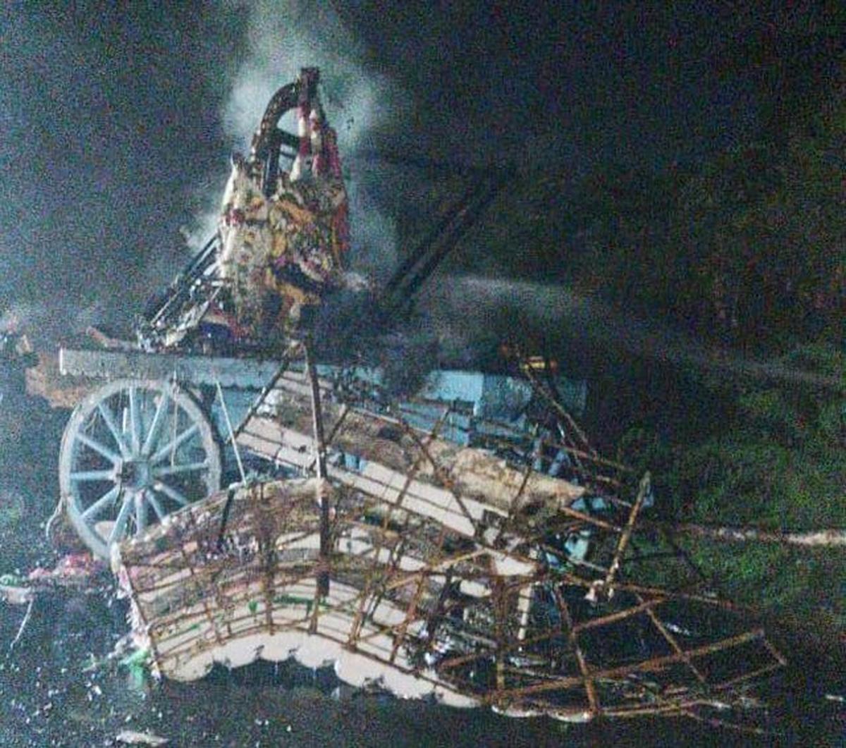 11 die of high-voltage electrocution during a procession near Thanjavur ...