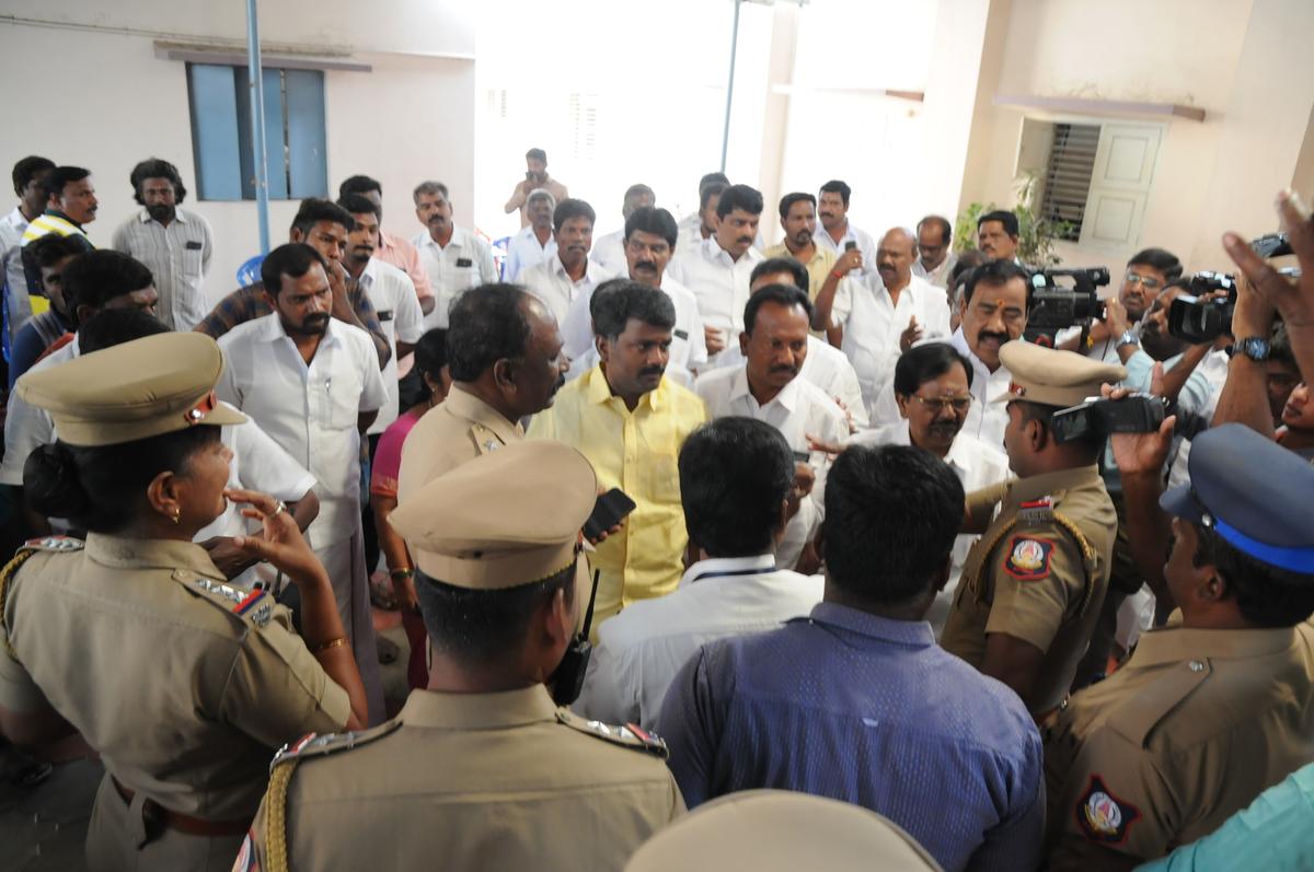 Erode (East) bypoll | Marriage hall sealed after AIADMK conducts ...