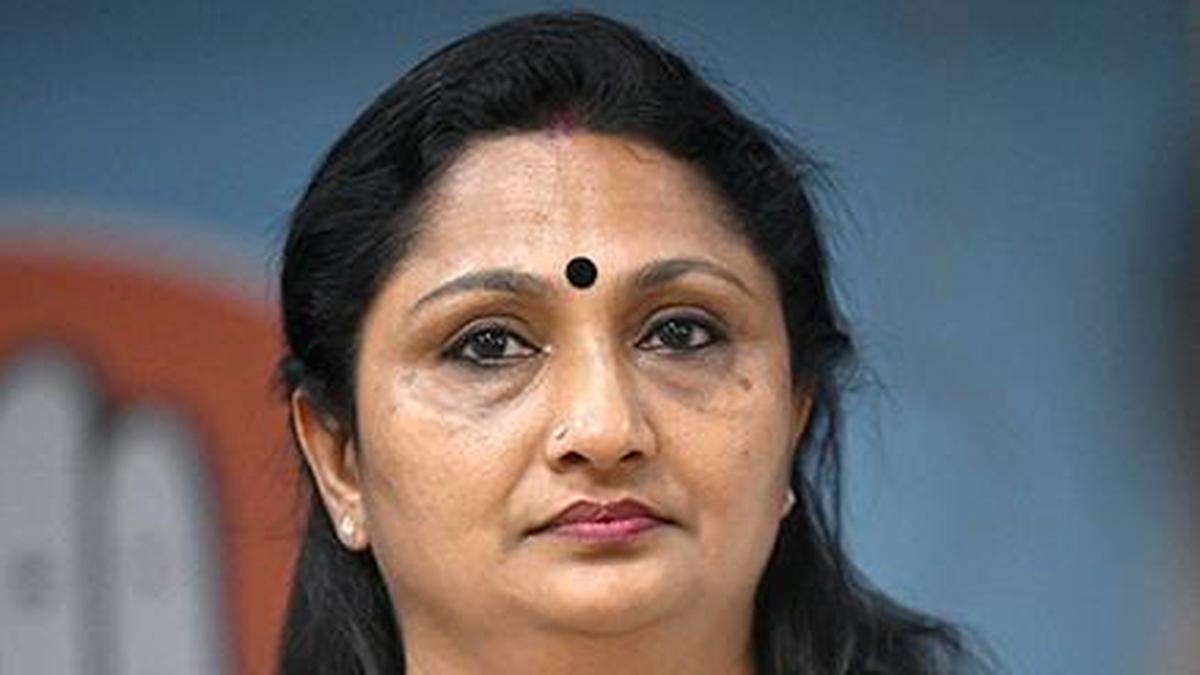 Congress leader Deepthy stands by comments amid Kochi mayoral ...