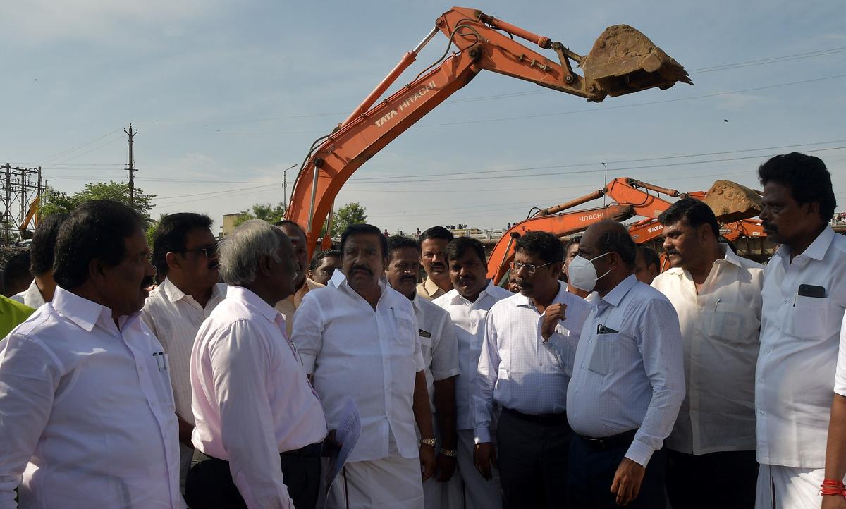 PWD to complete special desilting scheme works by June 10 - The Hindu