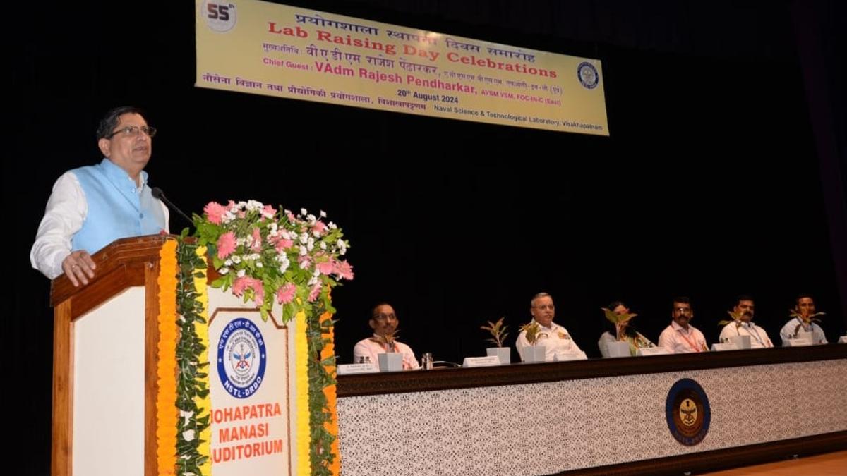 Eastern Naval Command chief highlights synergy between NSTL and Indian ...