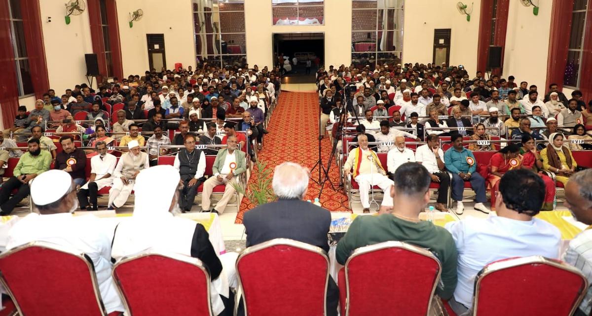 All-night mushaira enthralls audience in Hassan - The Hindu