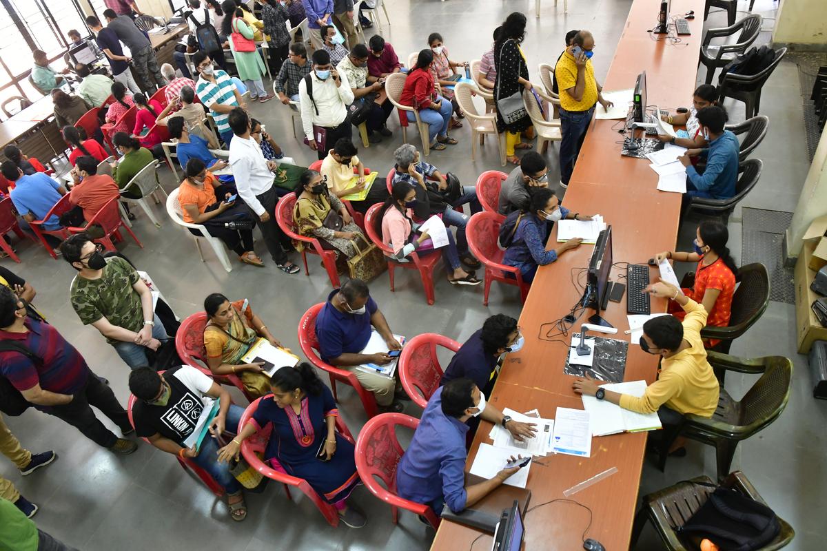 Computer science dominates engineering admissions this year too, but ...