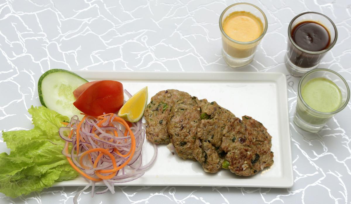 Review of Degh To Dastarkhwan — Qissas And Recipes From Rampur: Comfort ...