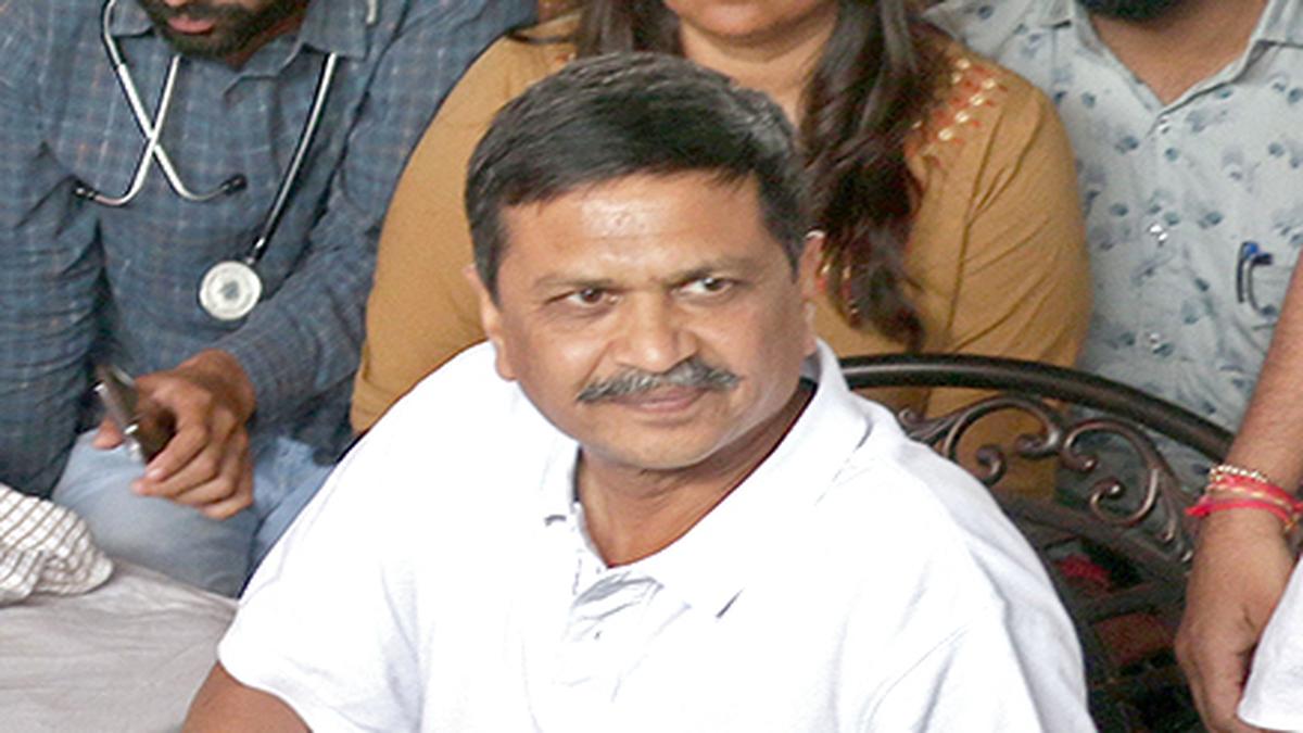 Naresh Patel not to join politics; focus only on Patidar community ...