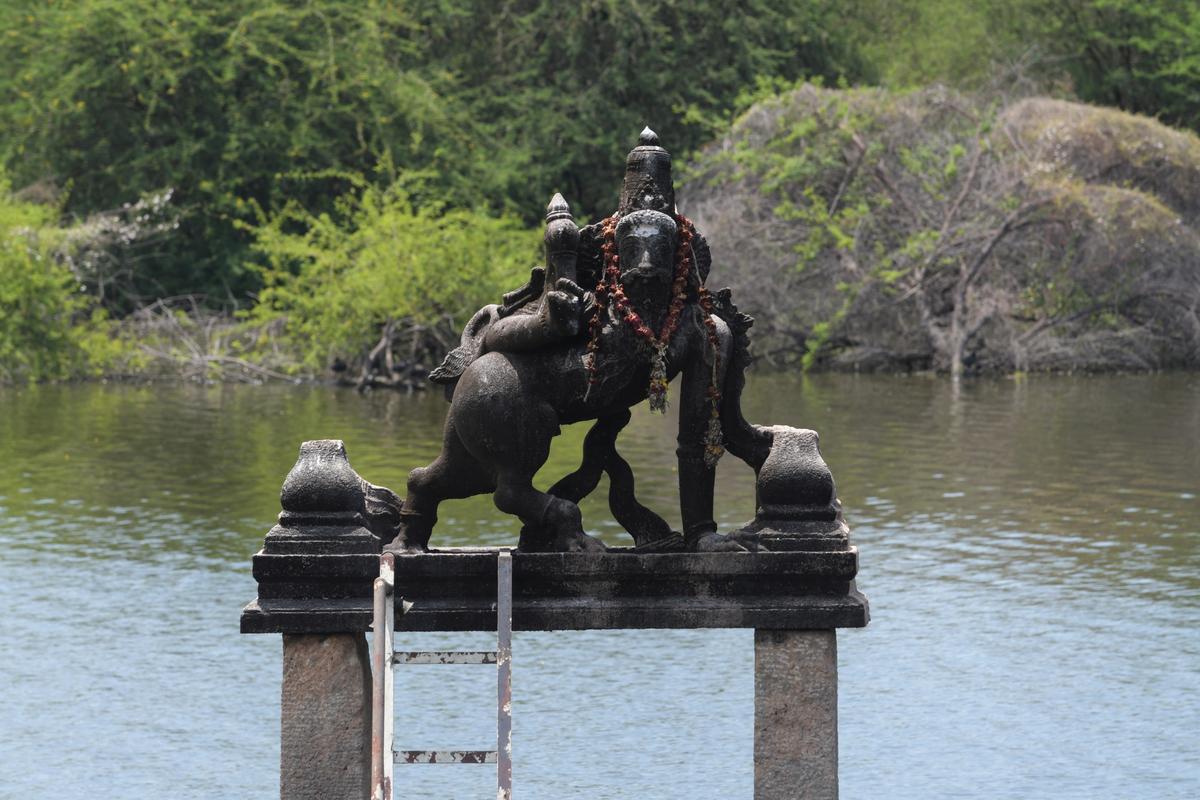 Purusha-mriga and other fantastic beasts - The Hindu