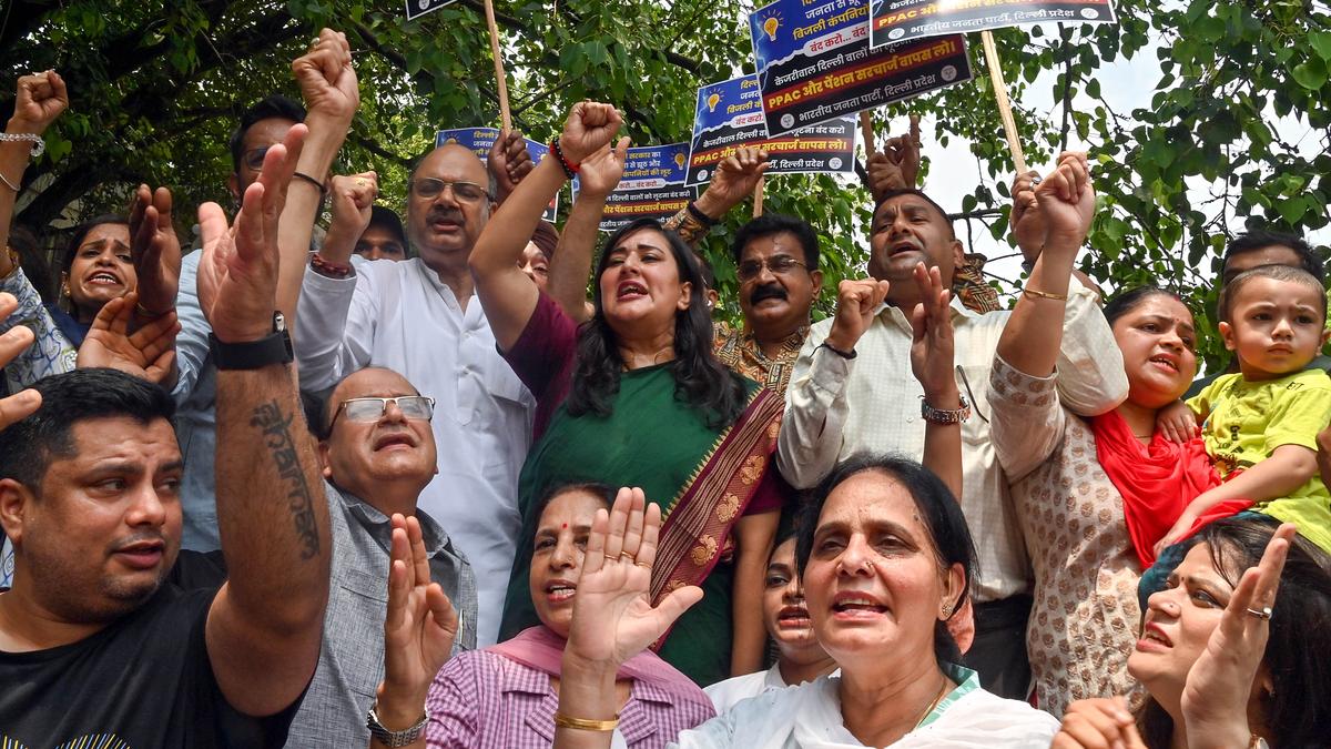 Delhi BJP stages protests outside discom offices over power tariff ...
