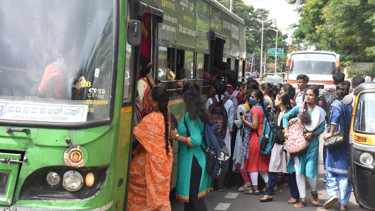 Mysuru KSRTC division seeks 120 extra buses over ‘Shakti’ rush - The Hindu