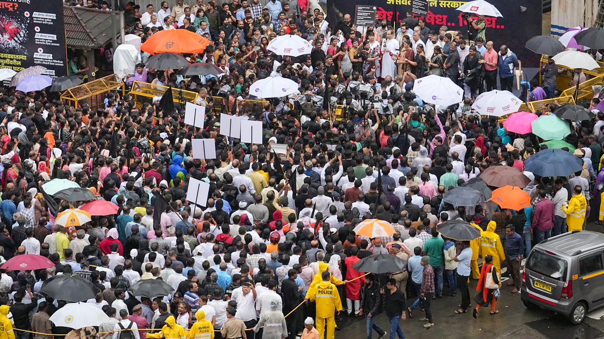 Badlapur sexual assault case: court sends accused to 14-day judicial ...