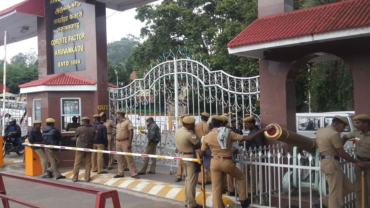 Two sepoys injured in fire at Cordite factory in Nilgiris - The Hindu