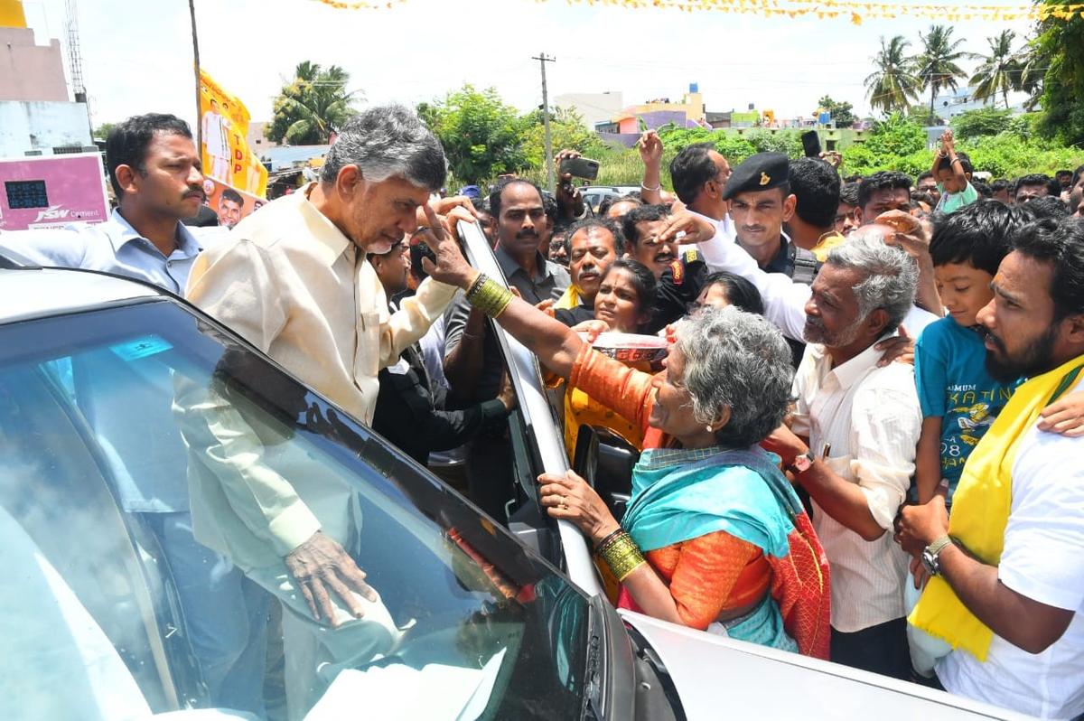 TDP chief Chandrababu Naidu sees the hand of police in “civil dress” in Anna canteen attack in ...