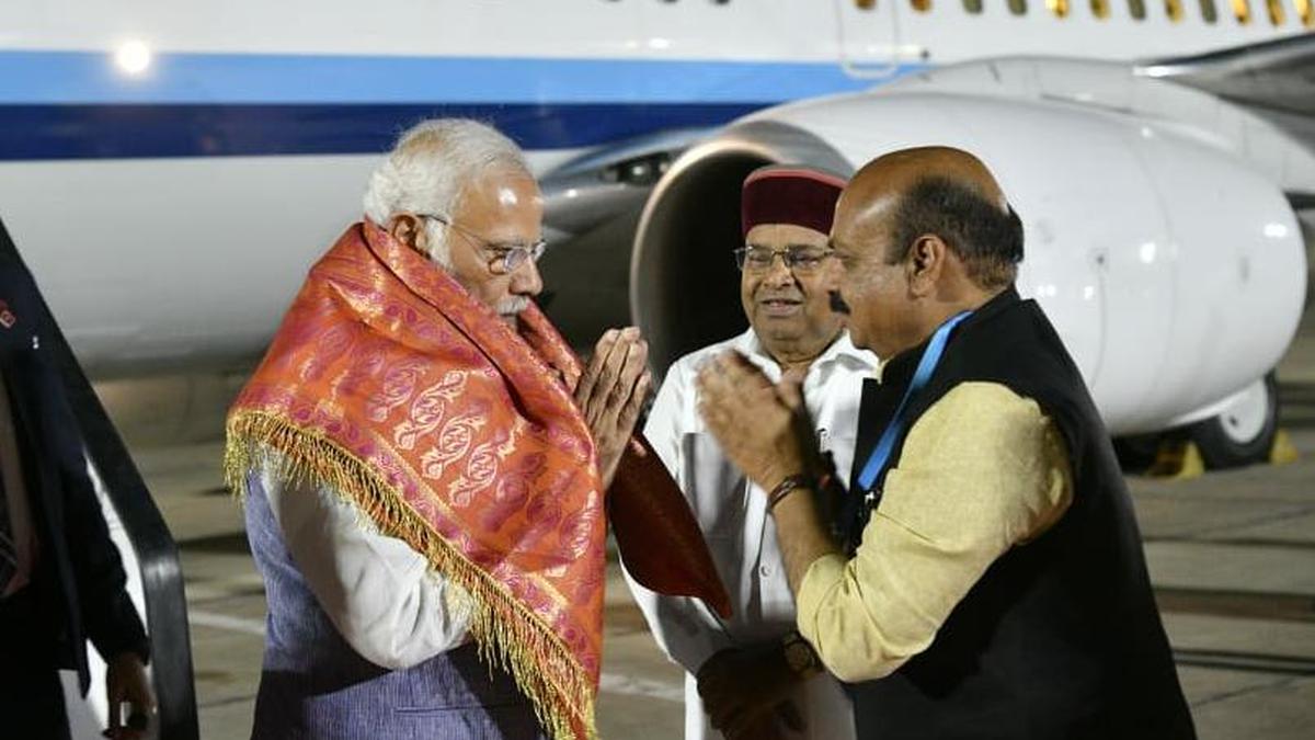 Modi’s visit, though confined to official event, gets political ...