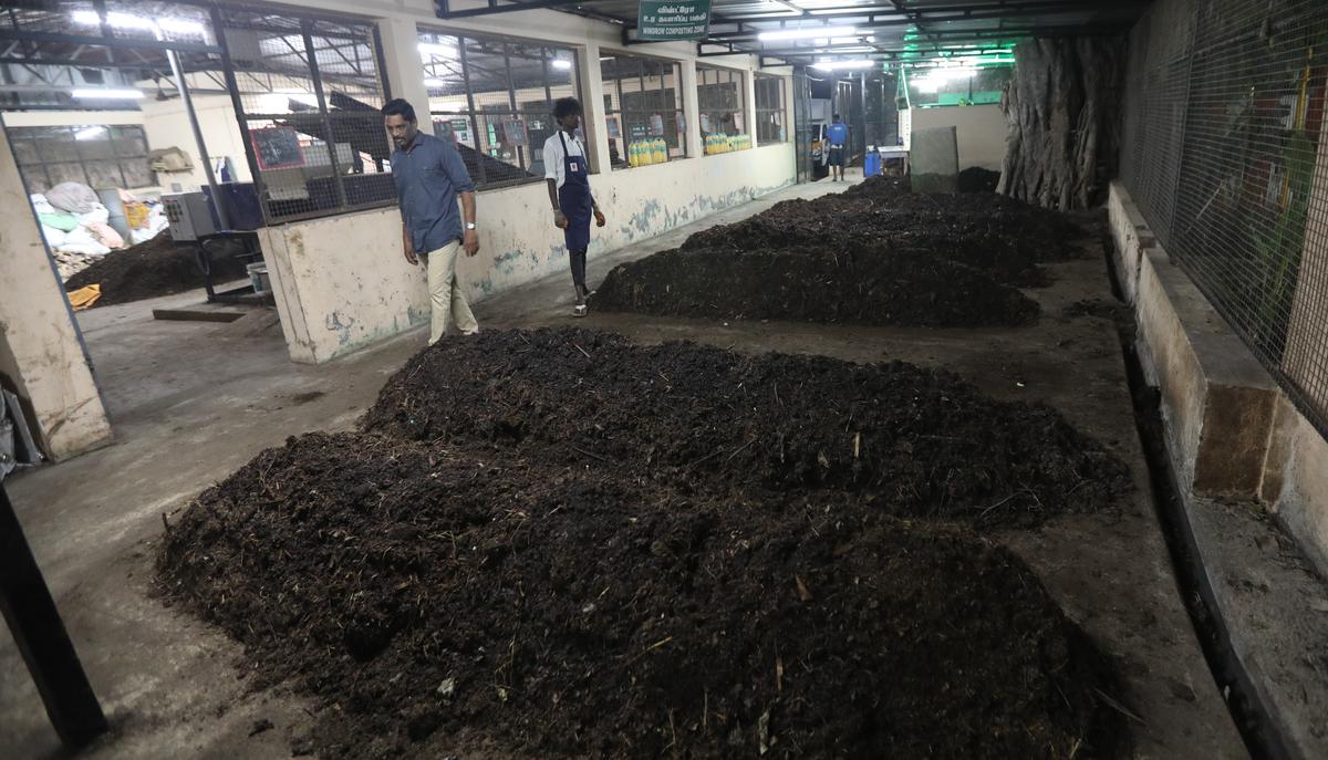 A tour of the processes at micro composting centre in Pudupet - The Hindu