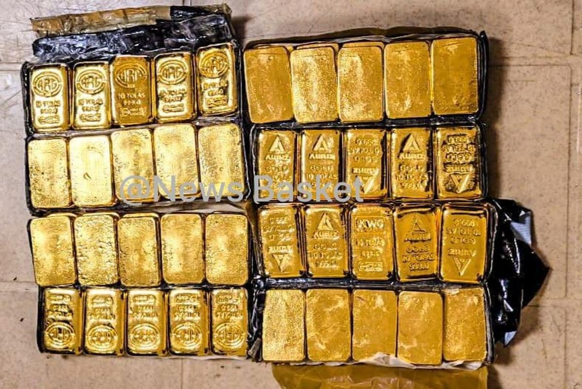 Indian Coast Guard, Directorate of Revenue Intelligence seize ₹20 crore ...