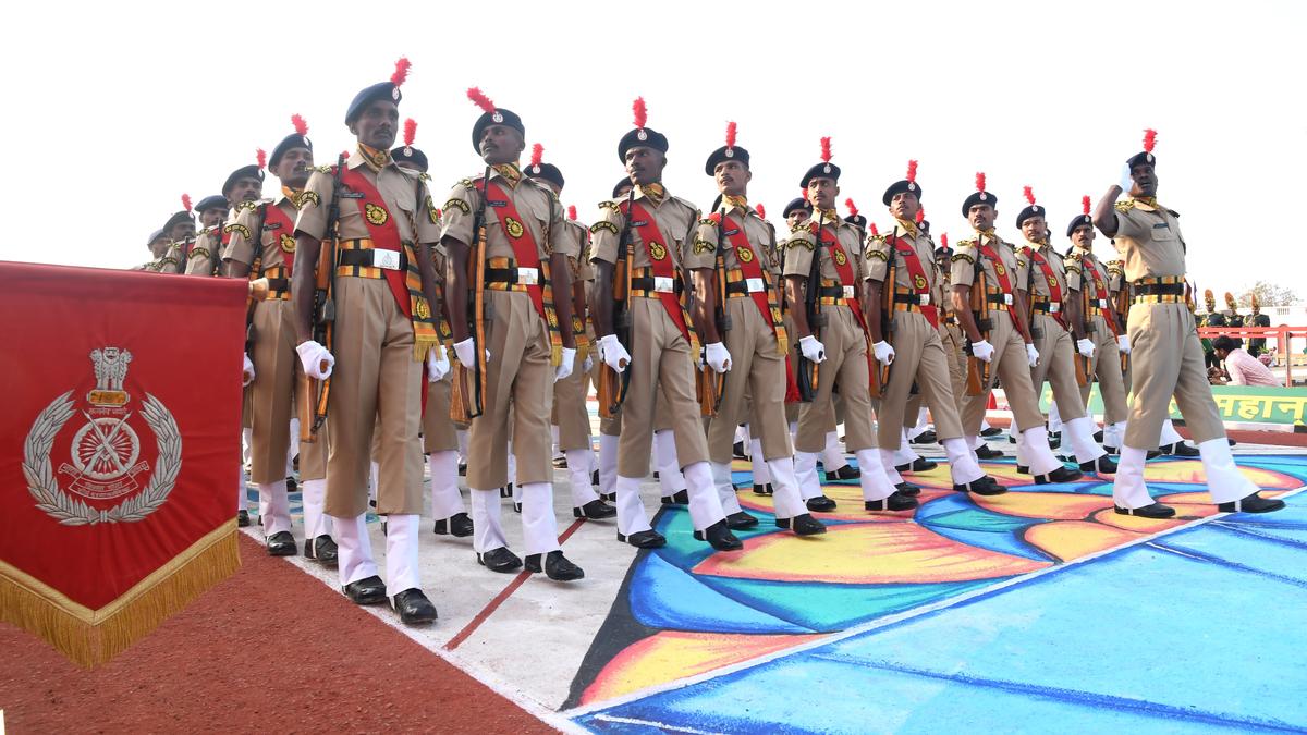 525 candidates pass out of ITBP training centre - The Hindu