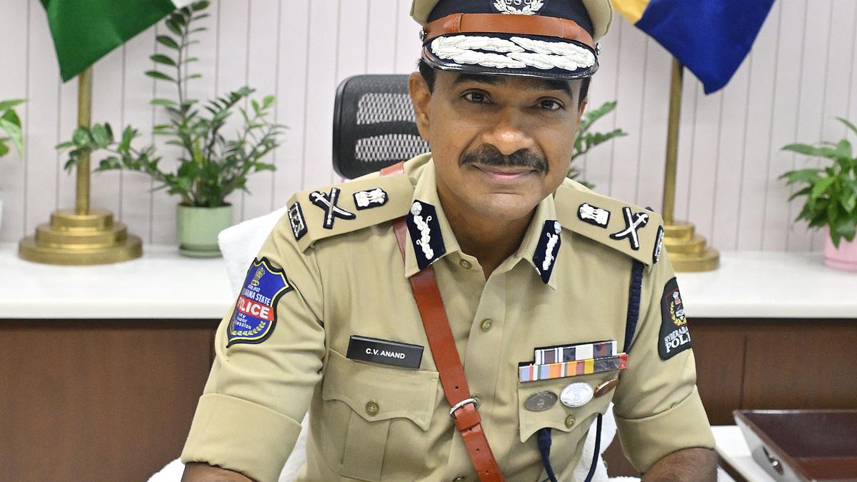 Shalibanda police station 8th best in the country - The Hindu