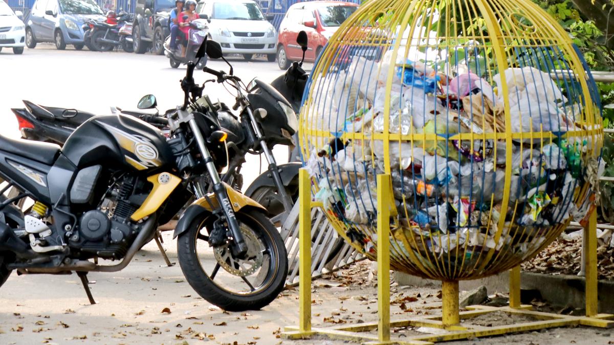 Bottle booths to check littering in Kochi - The Hindu