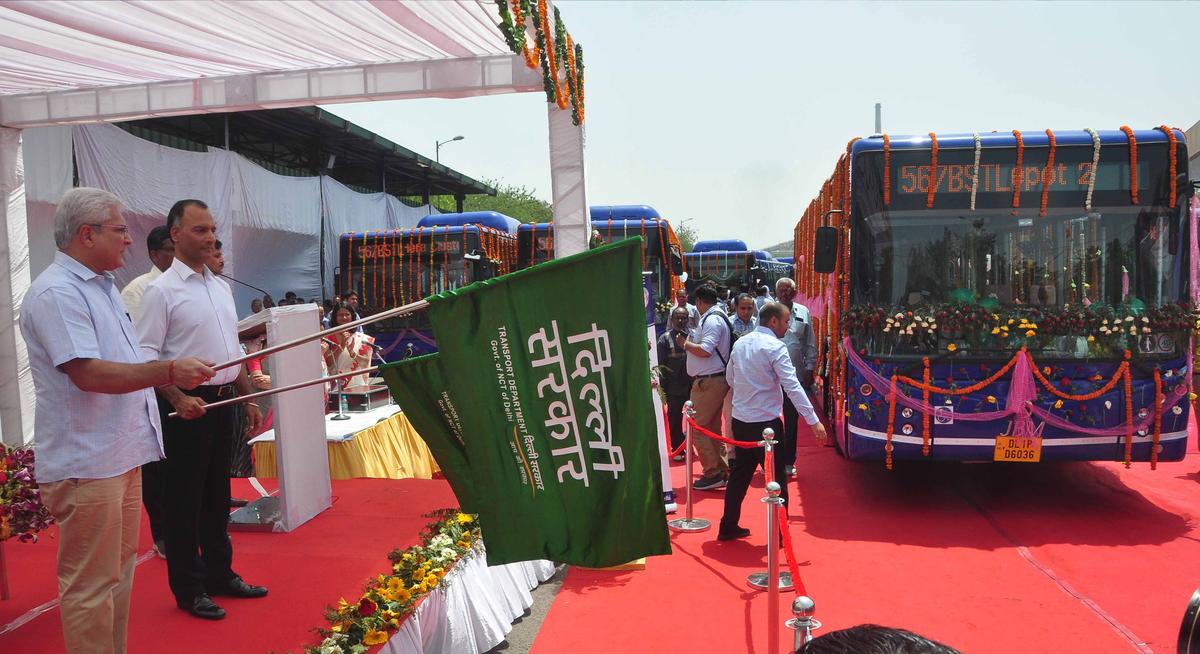 Delhi’s bus fleet at all-time high with 80 new buses - The Hindu