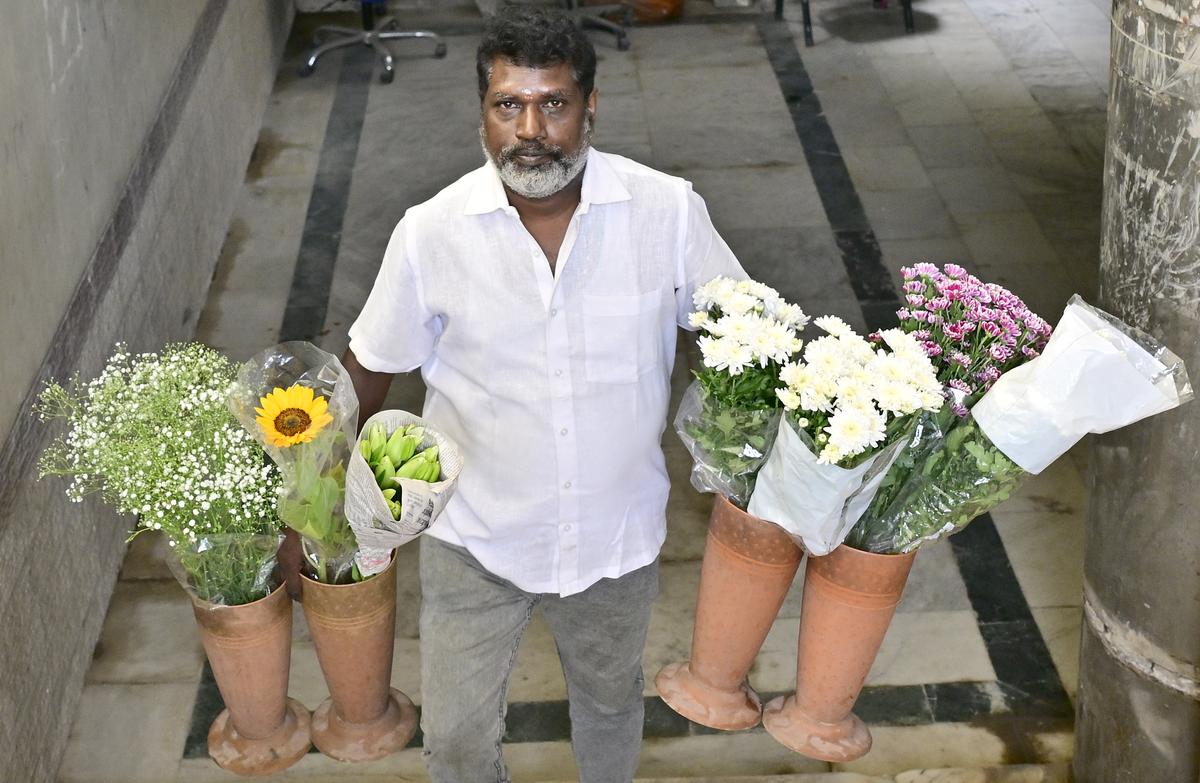 Life in the day of a florist in Chennai The Hindu