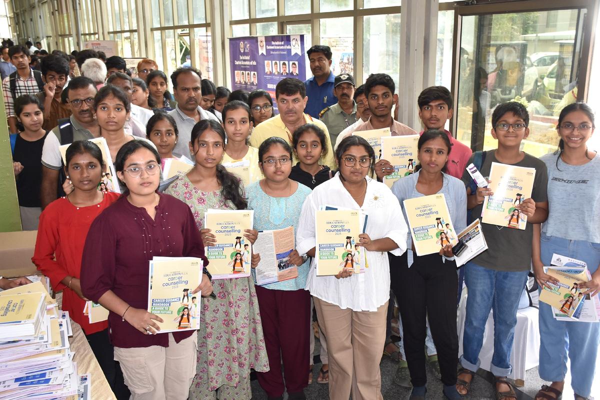 Experts guide students on what to focus on before making the final ...