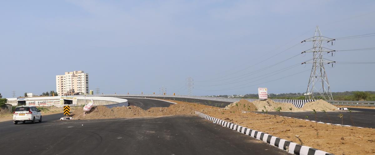 Work on bypass road from Padur to Thaiyur nearing completion - The Hindu