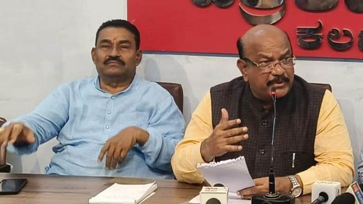 MP Umesh Jadhav calls Priyank Kharge a ‘special baby’ of Karnataka ...