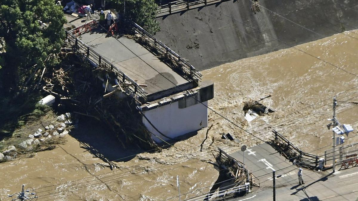 Typhoon lashes central Japan, killing at least two - The Hindu