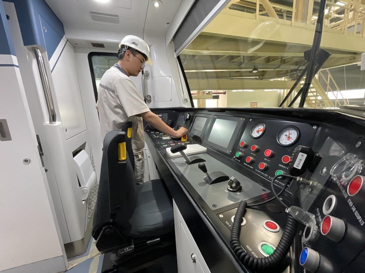 Bengaluru Namma Metro’s driverless train to undergo 37 tests lasting ...