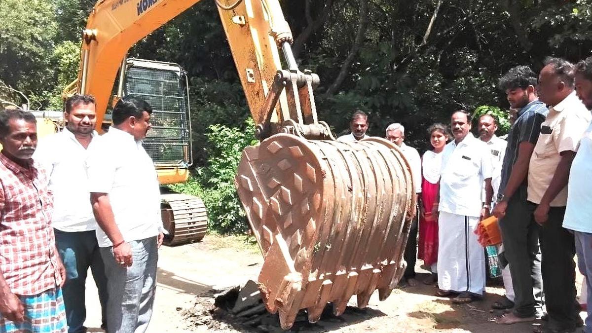 Tribal student’s appeal to Erode Collector paves way for new road - The ...