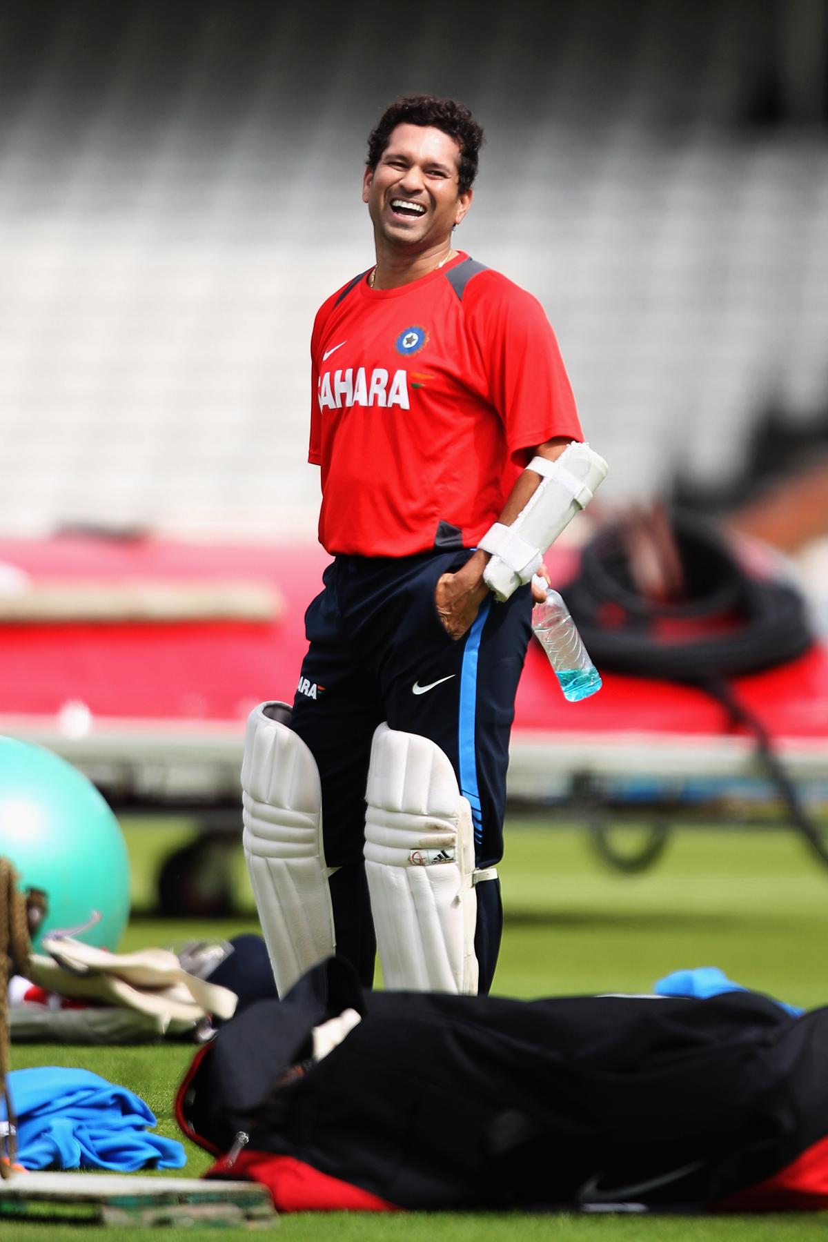 Review of Amrit Mathur’s Pitchside — My Life in Indian Cricket: Inside ...