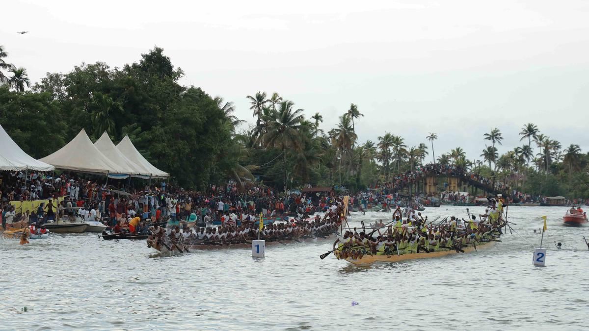 Tropical Titans wins Kainakary leg of Champions Boat League - The Hindu