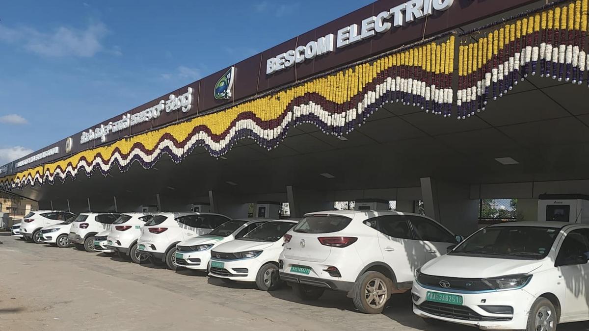 BESCOM rolls out single-window portal for EV charging, battery-swapping ...