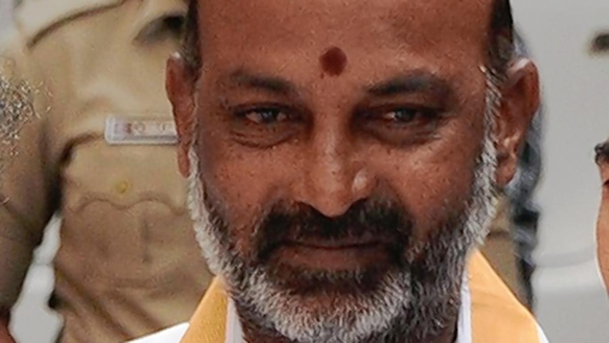 4th phase of Bandi Sanjay’s padayatra starts from Monday - The Hindu