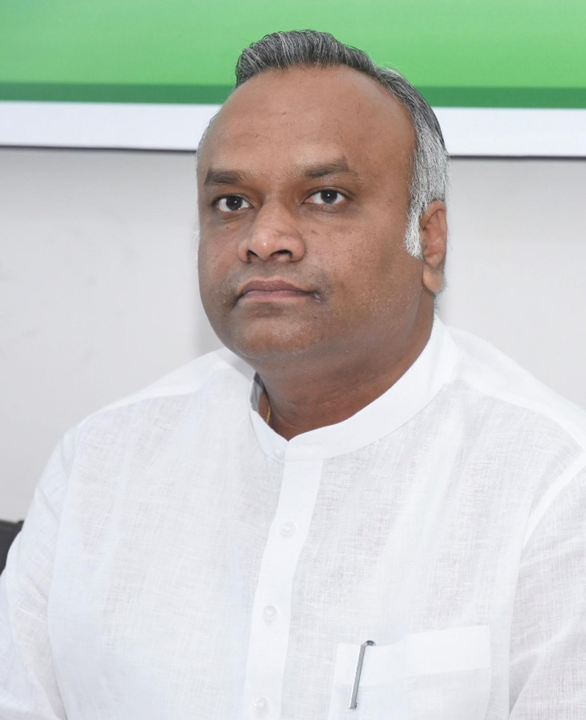 Four MLAs from Kalaburagi in race for Ministerial berths in new ...