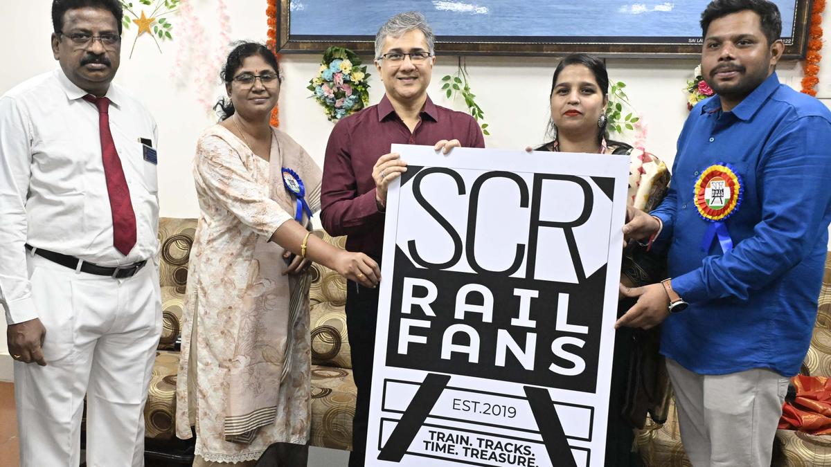 DRM unveils SCR Railfans logo - The Hindu