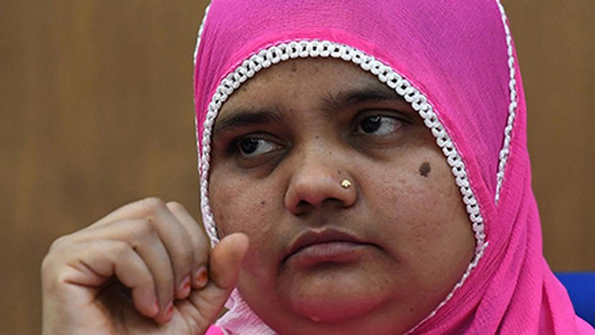 SC quashes remission granted to 11 men convicted in Bilkis Bano gang ...