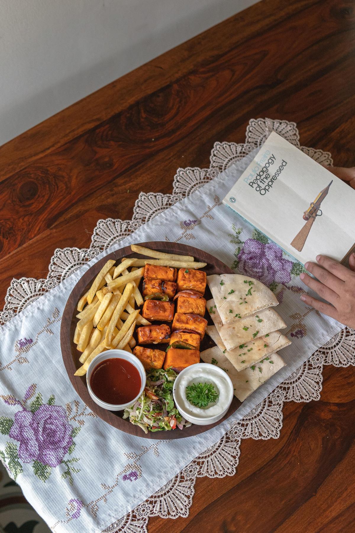 Cafe Zubaan in Bengaluru combines Lebanese cuisine with social dialogue ...