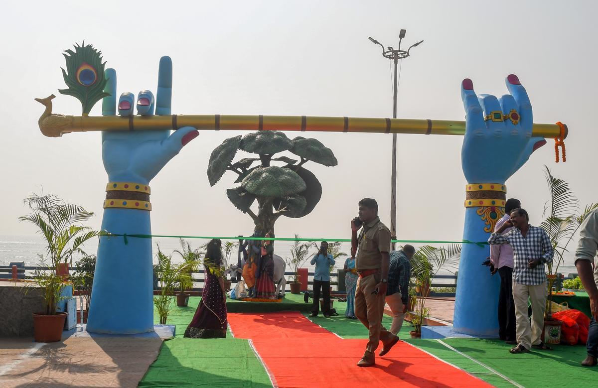 Gokul Park gets a facelift, thrown open to public in Visakhapatnam - The Hindu