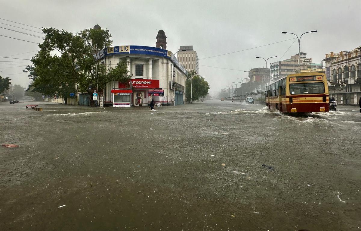 Cyclone Michaung in pictures | Floods, heavy rain and strong winds take over Chennai - The Hindu