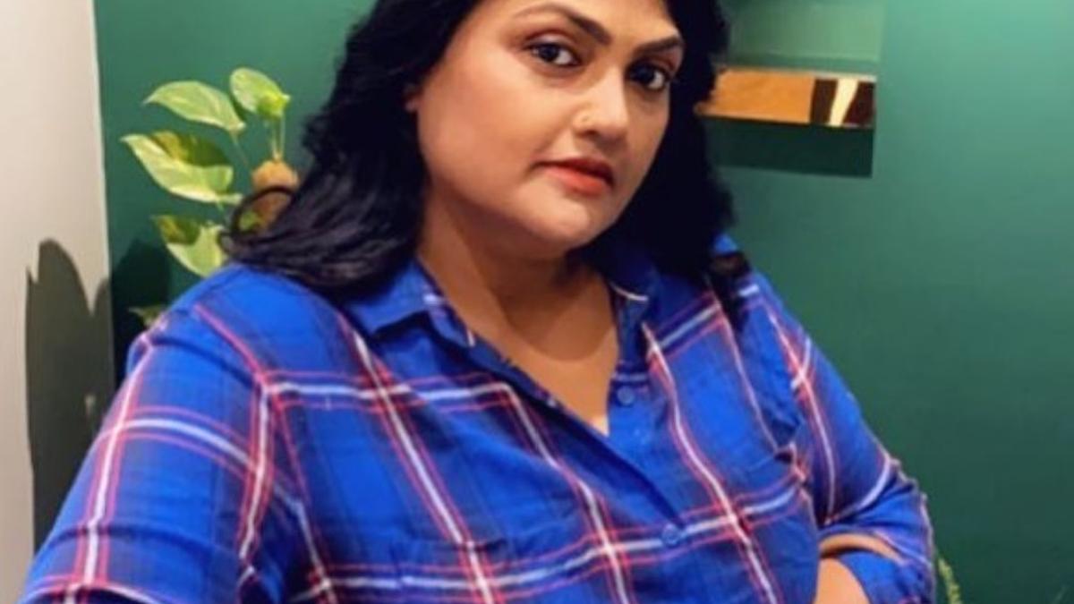 Nirosha is back on Telugu television with ‘Devathalara Deevinchandi ...