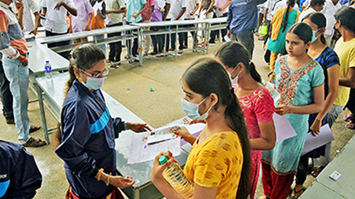 Tamil Nadu’s ‘crash course’ on NEET - The Hindu