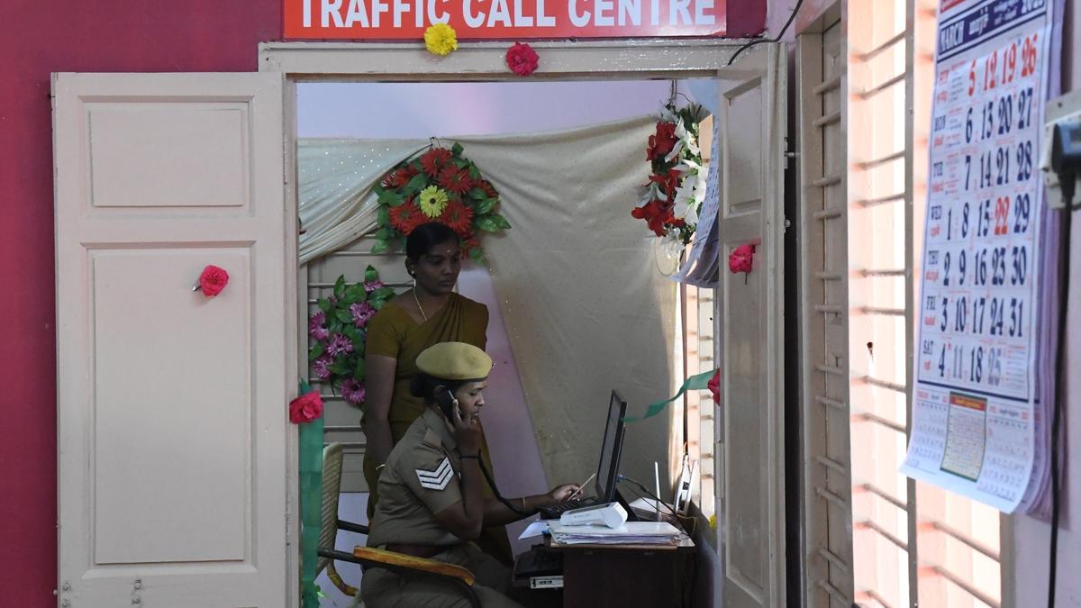 Traffic Call Centres opened to pay traffic rule violation fine - The Hindu
